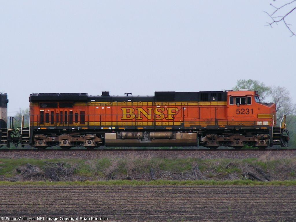 BNSF 5231
